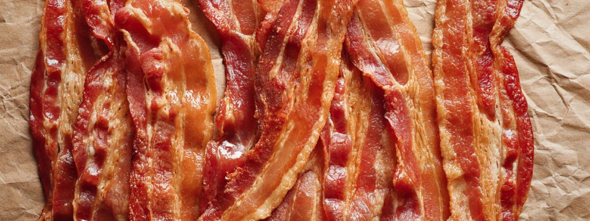 Bacon (Rashers) - Star of the Irish breakfast • Go-to-Ireland.com
