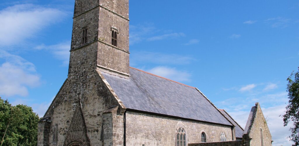 La Clonfert Cathedral - Irish monastery • Go-to-Ireland.com