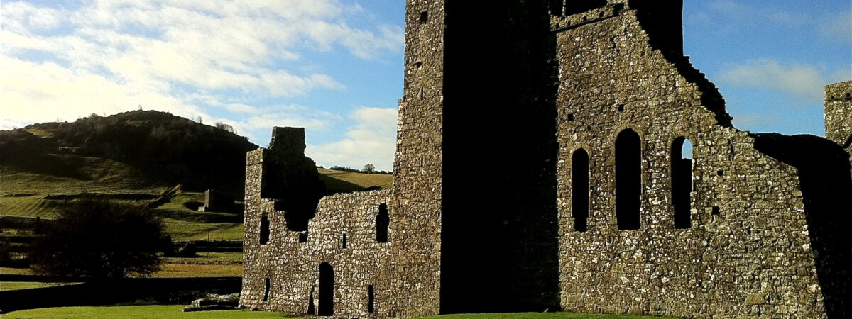 Fore Abbey - Abbaye de Fore in Ireland • Go-to-Ireland.com