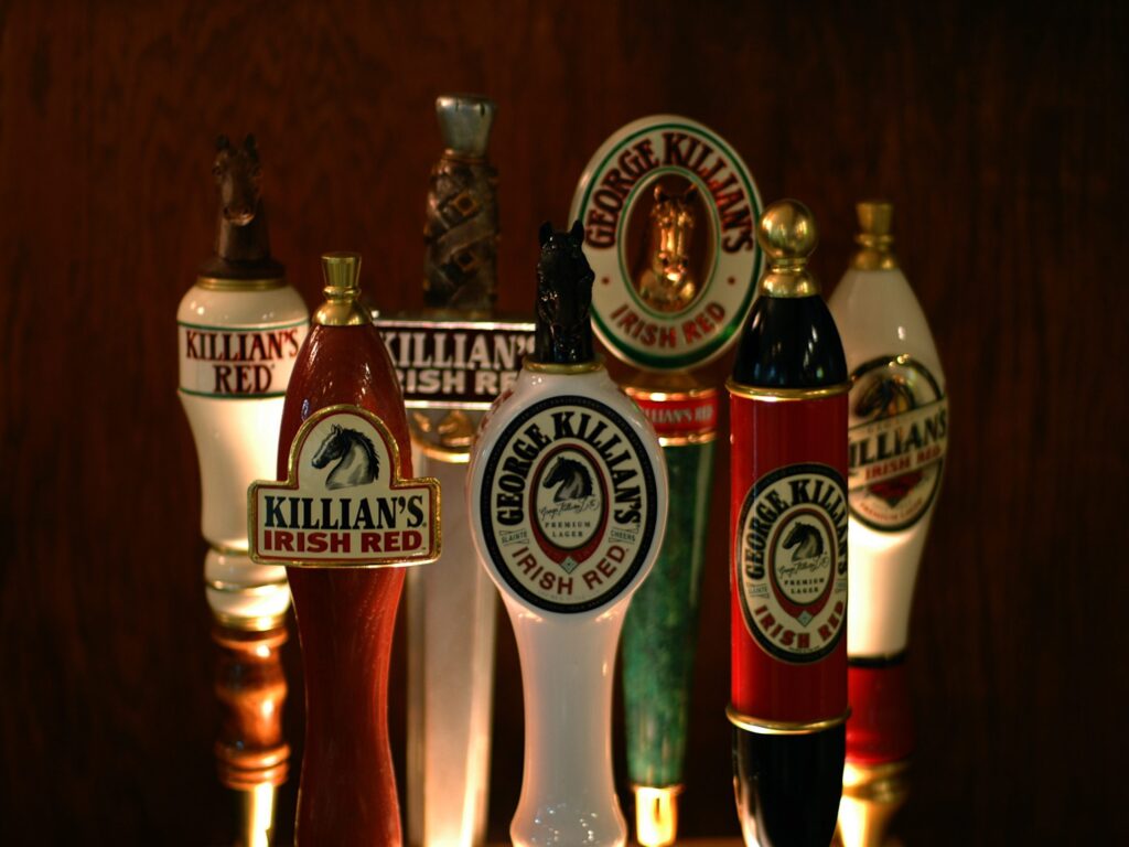 Killian's - Irish red ale • Go-to-Ireland.com