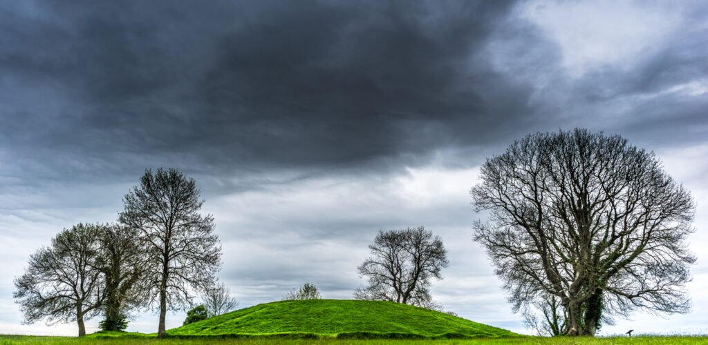 Le Navan Fort - Site archéologique • Go-to-Ireland.com