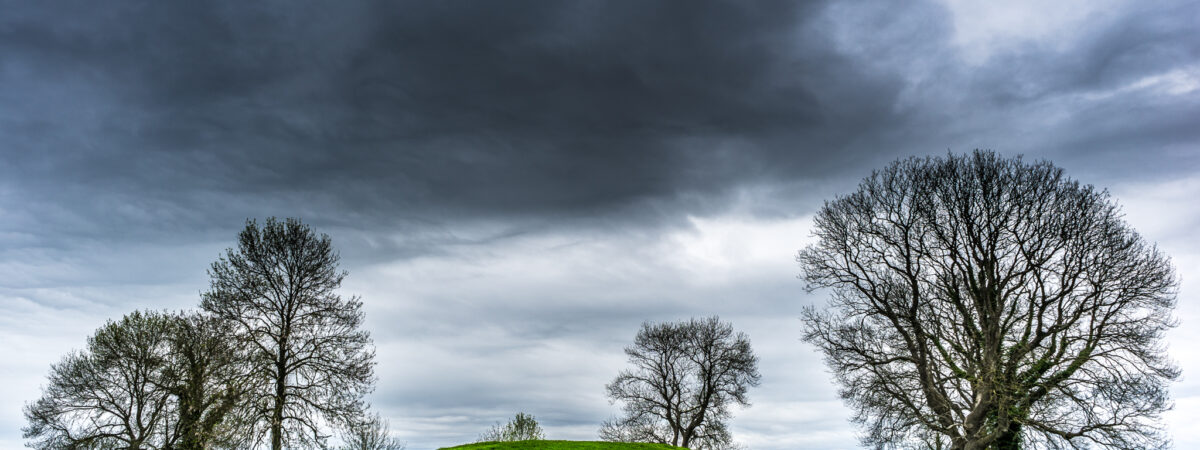 Le Navan Fort - Site archéologique • Go-to-Ireland.com