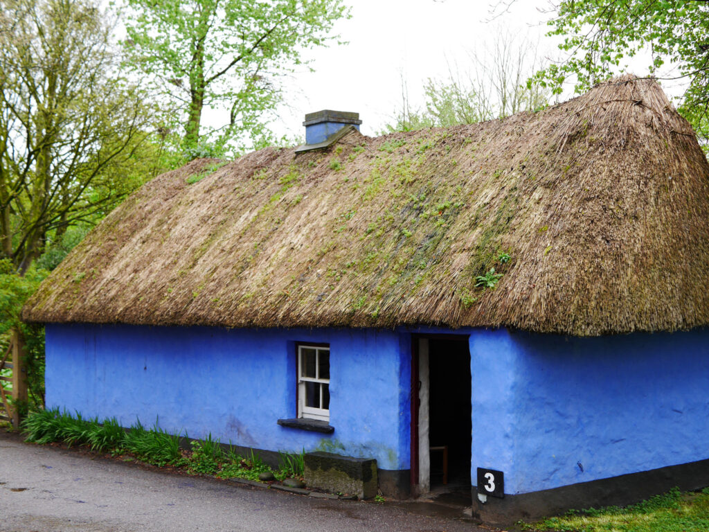 Irish theme parks to visit in Ireland ☘️ • Guide-Irlande.com