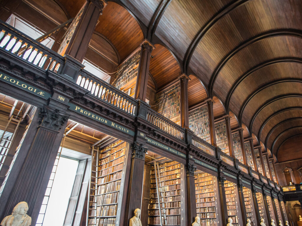 Irish libraries to visit in Ireland ☘️ • Go-to-Ireland.com
