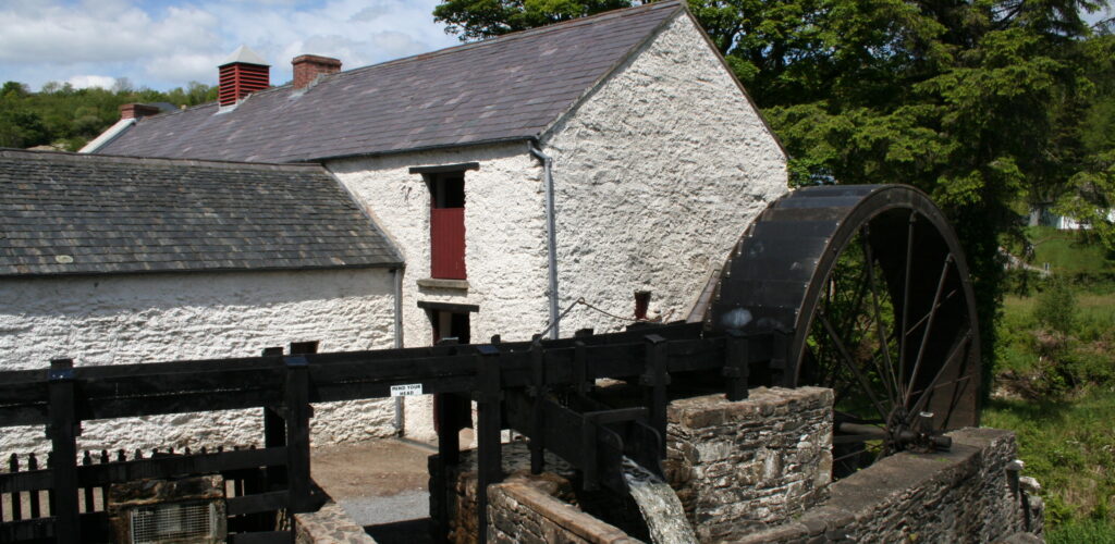 Newmills Corn and Flax Mills - Irish Mill • Go-to-Ireland.com