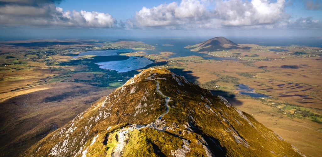 Diamond Hill - Connemara Mountain • Go-to-Ireland.com