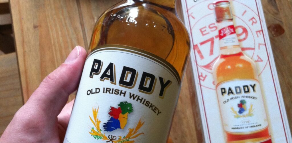 Paddy Whiskey - Irish Whiskey • Go-to-Ireland.com