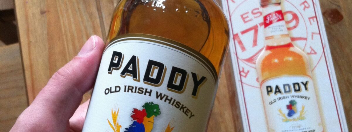 Paddy Whiskey - Irish Whiskey • Go-to-Ireland.com