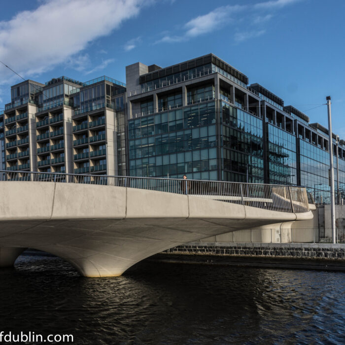 The Spencer Dock Bridge - Dublin Bridge • Go-to-Ireland.com