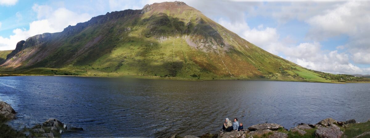 Annascaul Lake • Go-to-Ireland.com