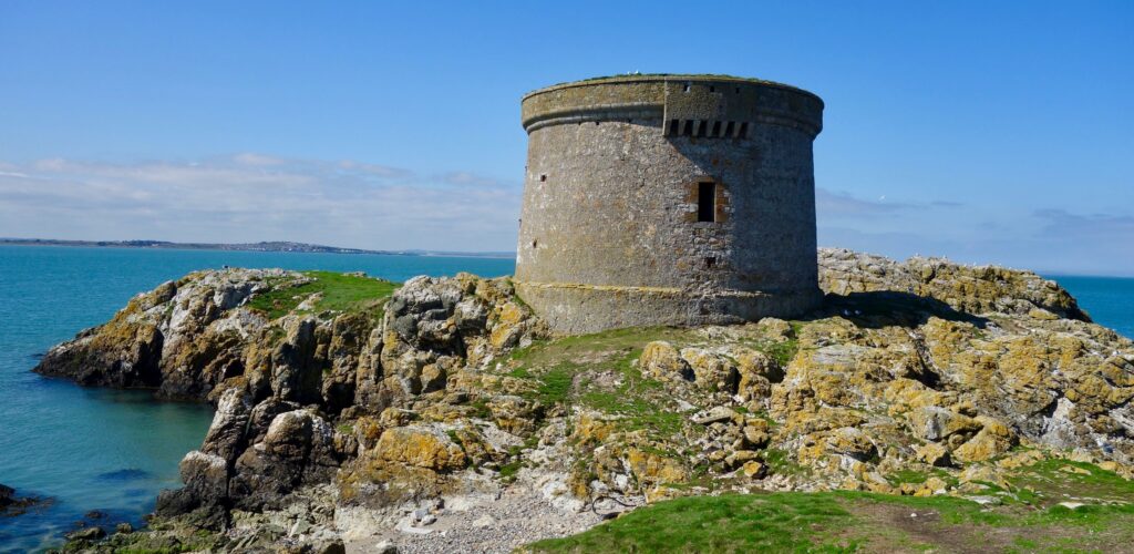 Martello Tower to visit in Ireland ☘️ • Go-to-Ireland.com