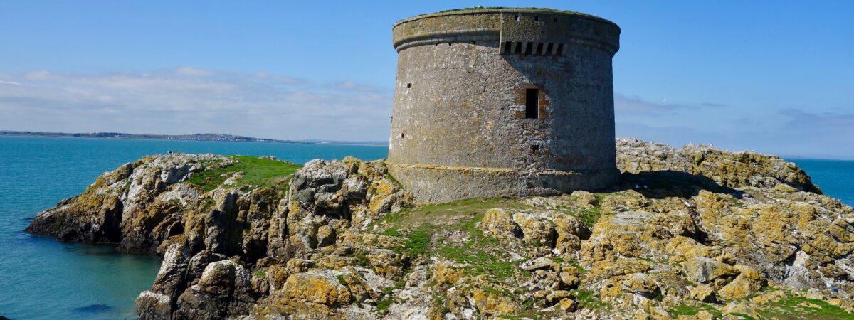 Martello Tower to visit in Ireland ☘️ • Go-to-Ireland.com