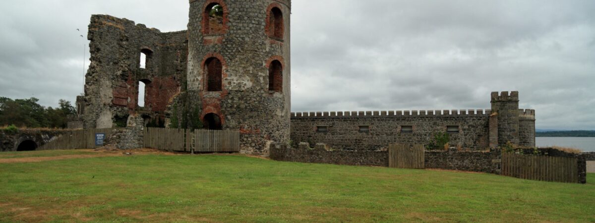 Shane's Castle - Northern Irish castle • Go-to-Ireland.com