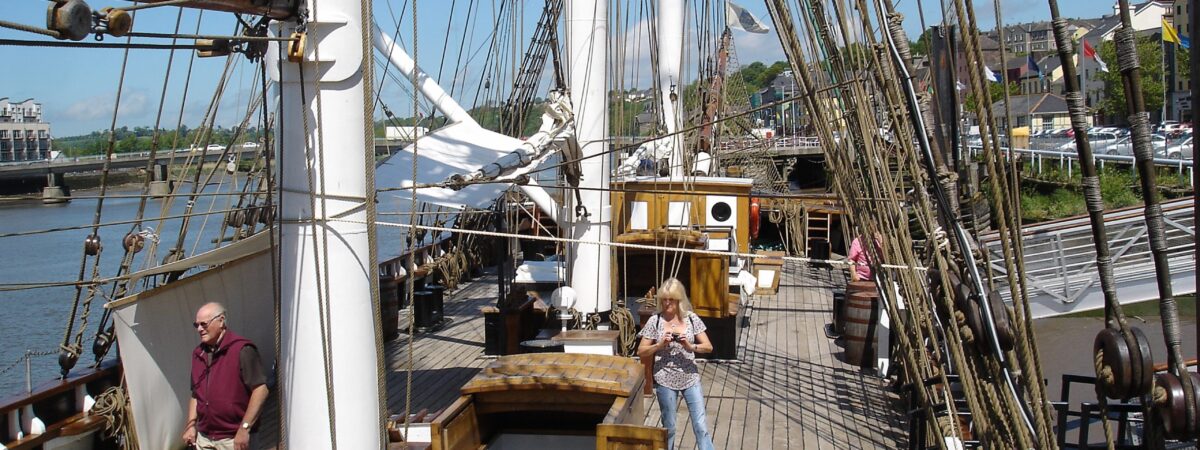 The Dunbrody Famine Ship - Ship to New Ross • Go-to-Ireland.com