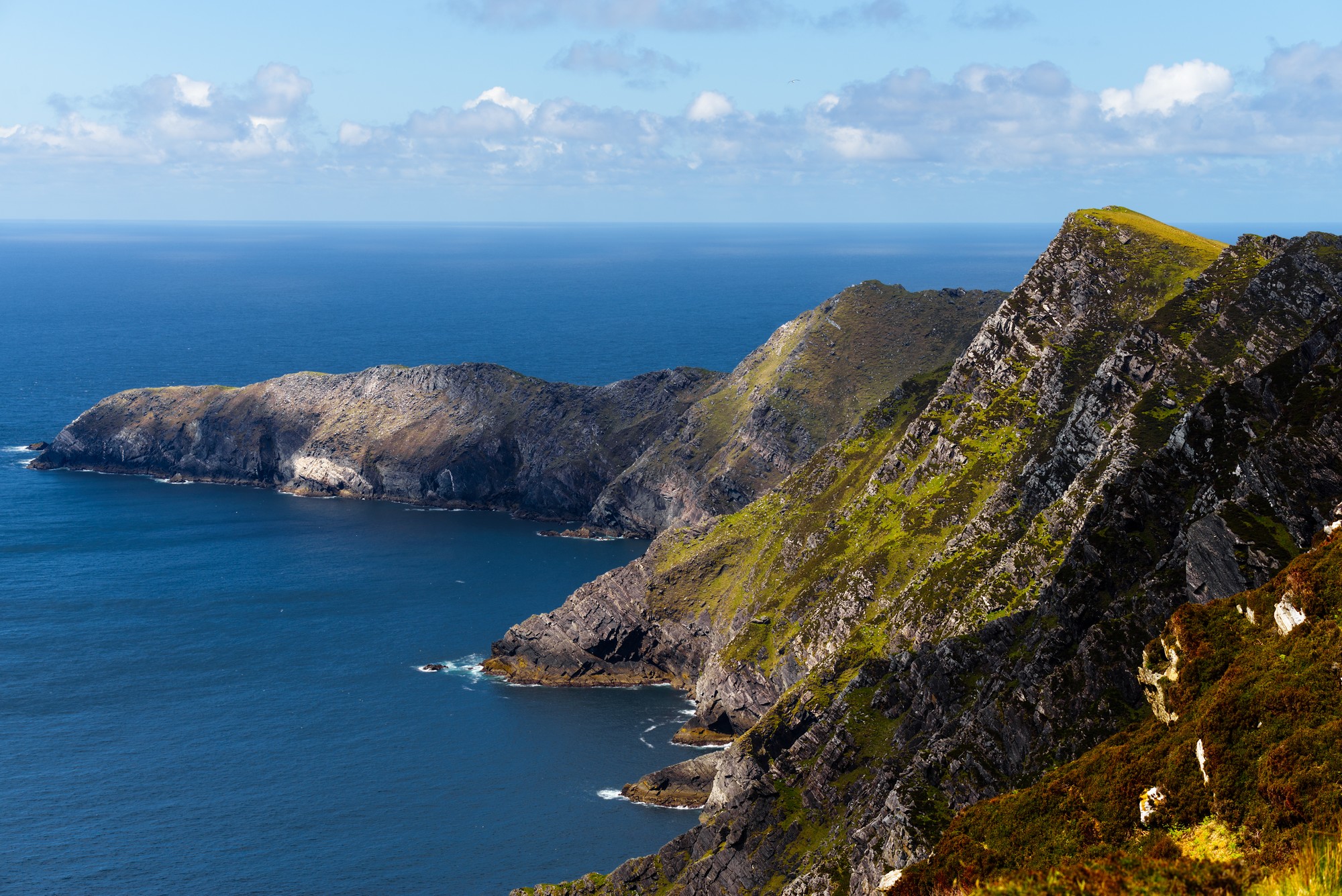 Croaghaun - Cliff at Achill Island • Go-to-Ireland.com