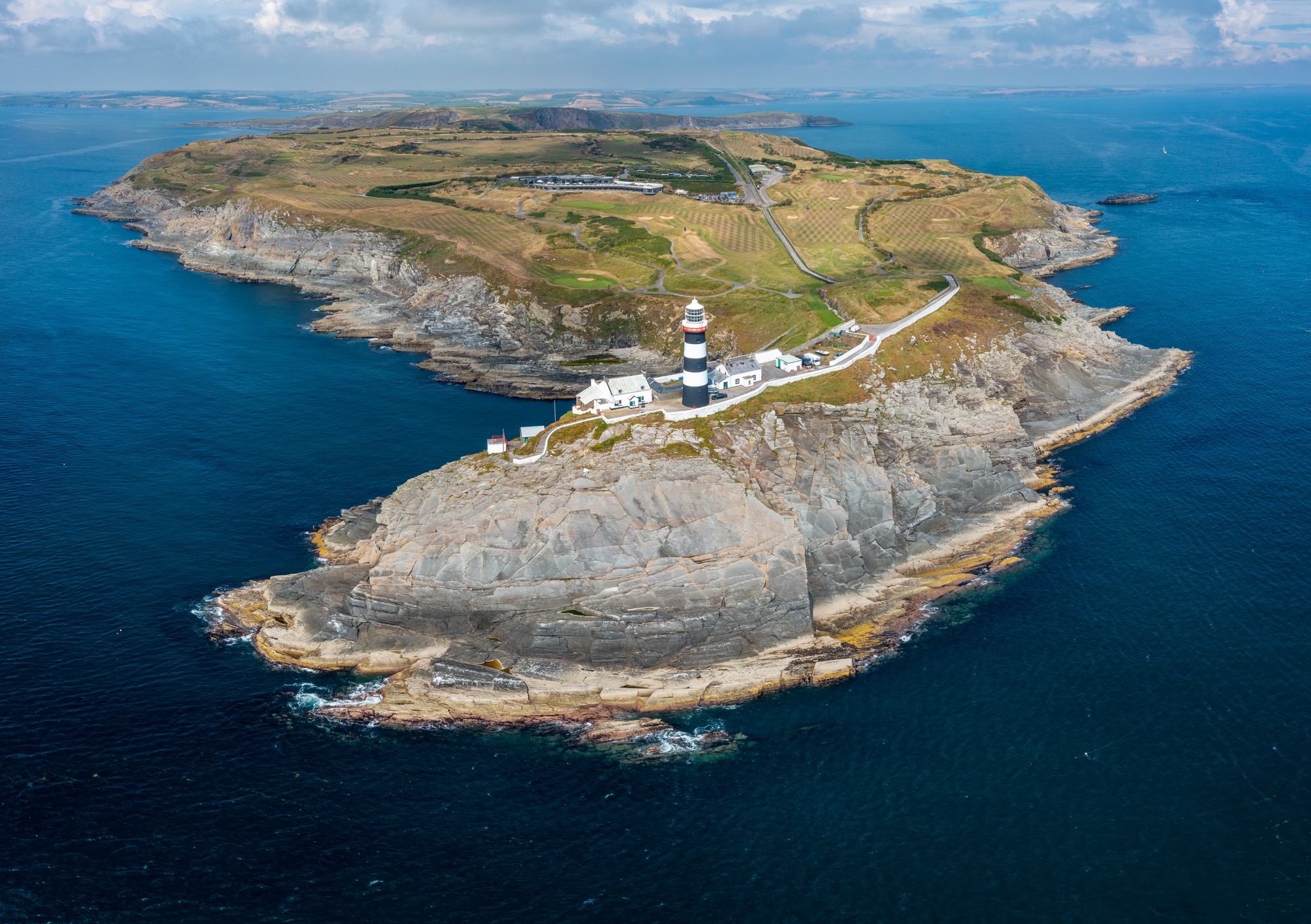 The Old Head Lighthouse - Irish lighthouse • Go-to-Ireland.com