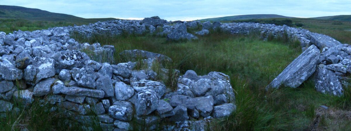 Cloghanmore - Ancient Irish cairn • Go-to-Ireland.com