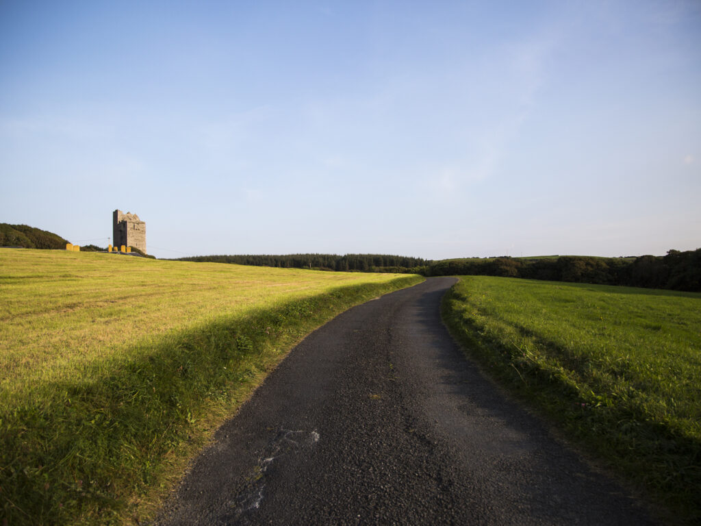 Ballinalacken Castle - Irish castle • Go-to-Ireland.com