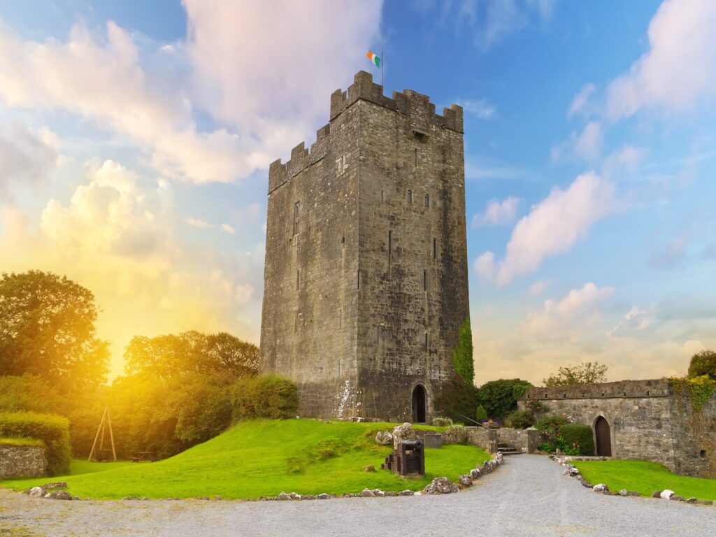 Corofin ☘️ : activities & accommodation • Go-to-Ireland.com