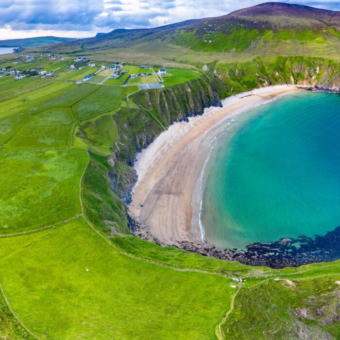 Irish berries to visit in Ireland ☘️ • Guide-Irlande.com