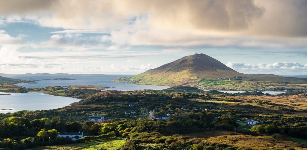 Letterfrack ☘️ : activities & accommodation • Go-to-Ireland.com
