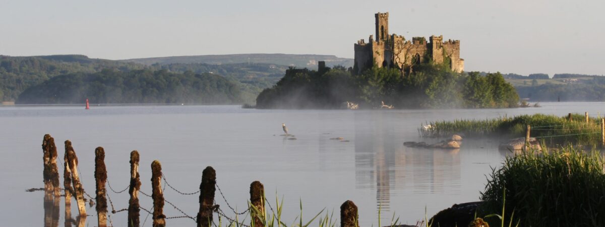 McDermott's Castle - Irish castle • Go-to-Ireland.com