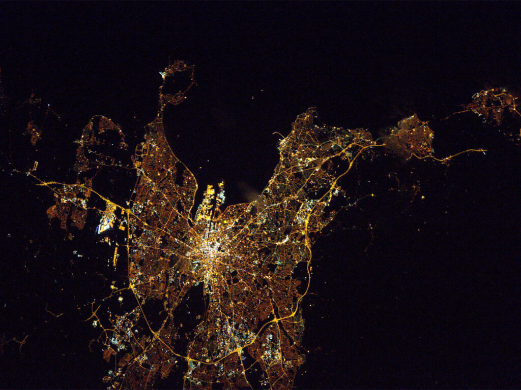 Thomas Pesquet photographs Dublin from space! • Go-to-Ireland.com