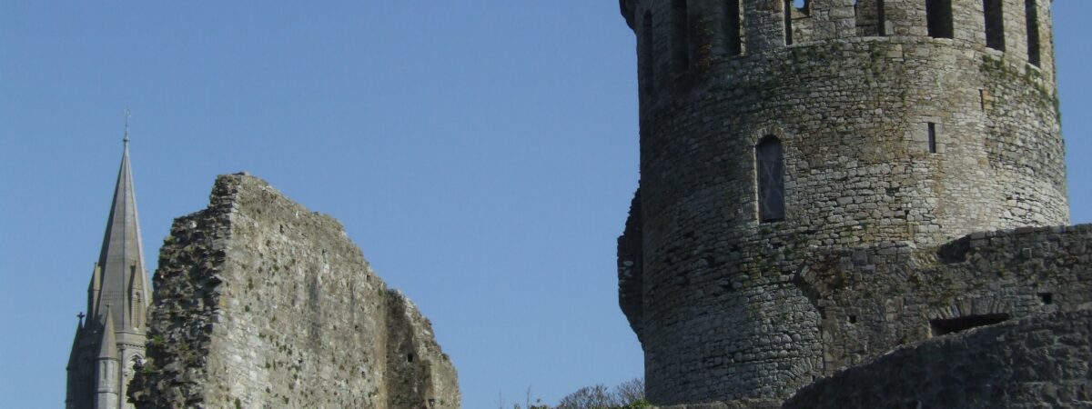 Nenagh Castle - Irish Castle (Co. Tipperary) • Go-to-Ireland.com