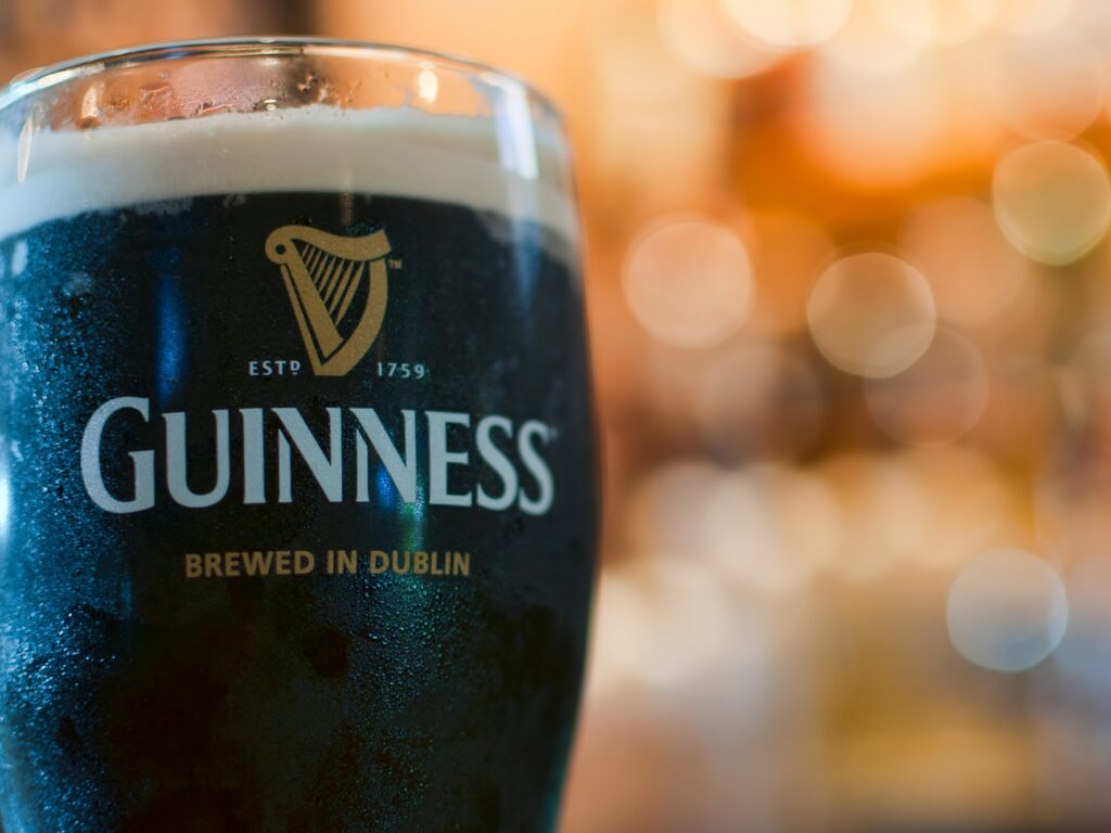 Guinness, a popular drink among travellers • Go-to-Ireland.com