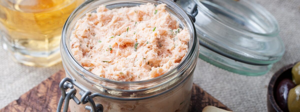 Smoked Irish salmon rillettes • Go-to-Ireland.com