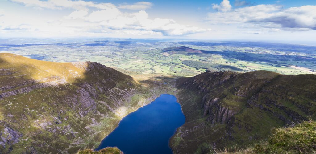 Coumshingaun Lough - Irish lake • Go-to-Ireland.com