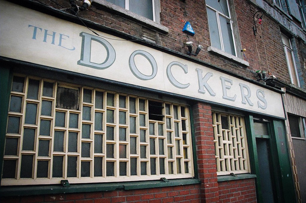 The Dockers, U2's favorite Irish pub, reopens after a 15-year absence ...