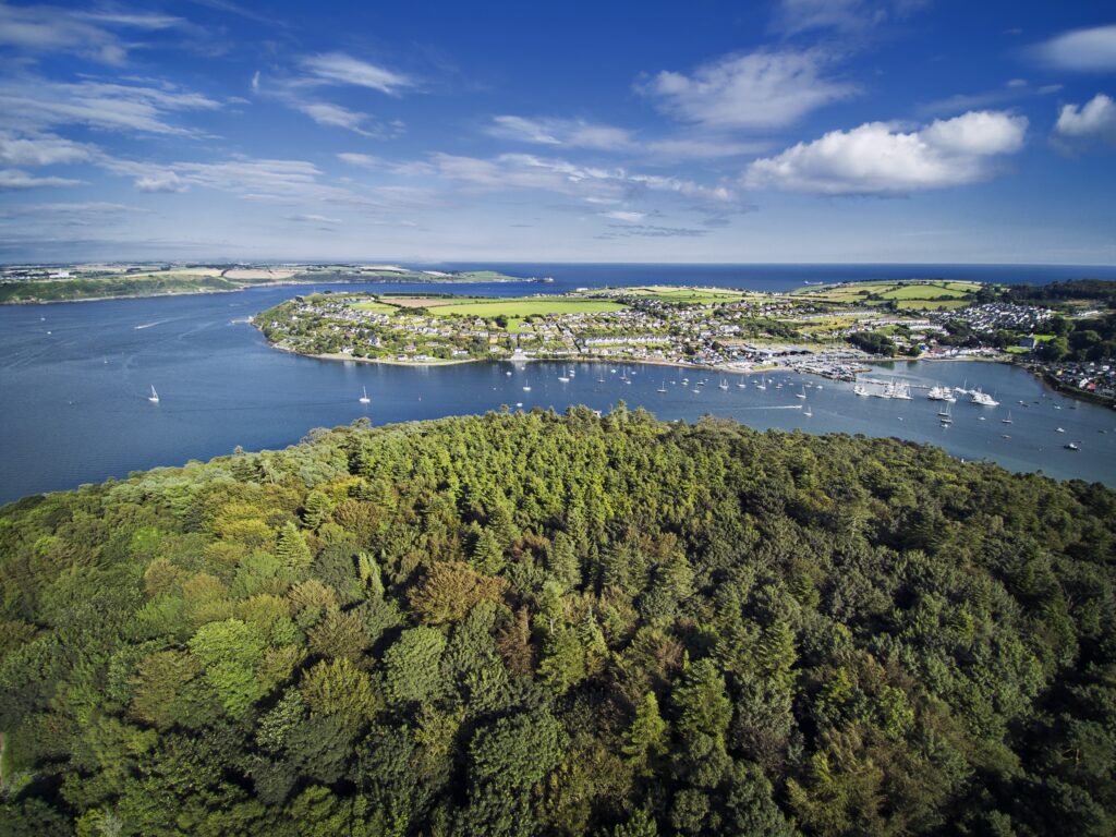 Crosshaven ☘️ : activities & accommodation • Go-to-Ireland.com