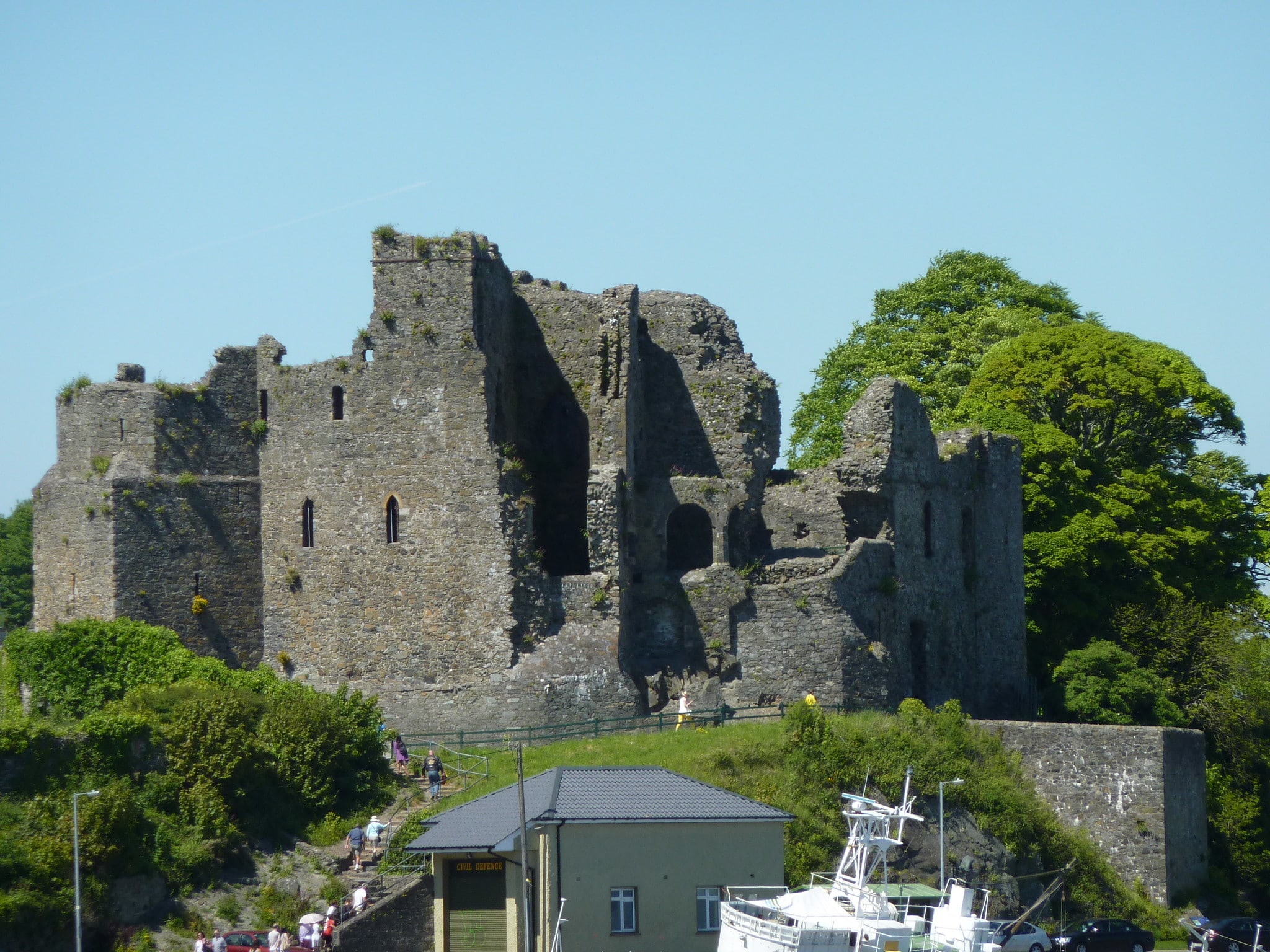 Carlingford castle - Irish castle • Go-to-Ireland.com