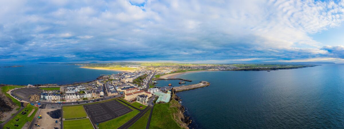 Portrush ☘️ : activities & accommodation • Go-to-Ireland.com