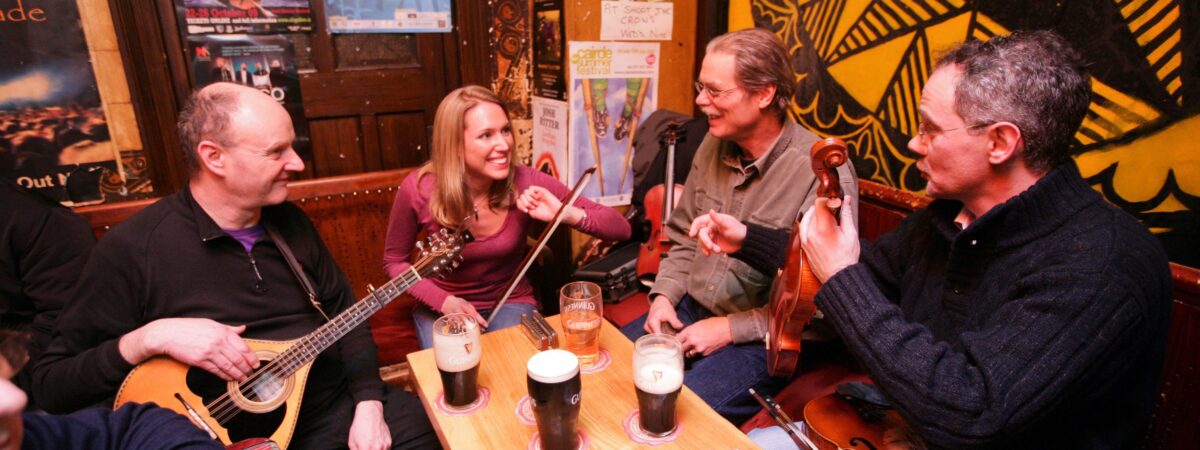 Irish music sessions • Go-to-Ireland.com