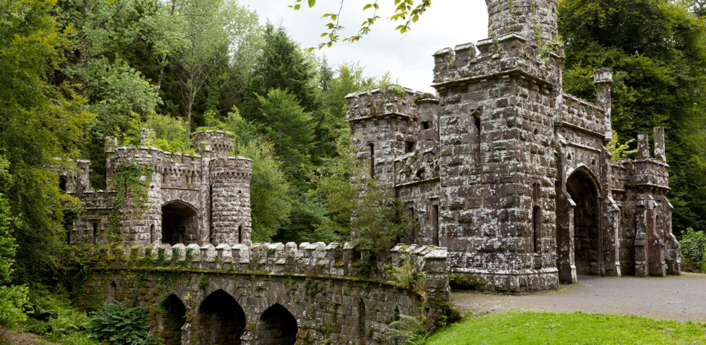 Ballysaggartmore towers - Co. Waterford • Go-to-Ireland.com