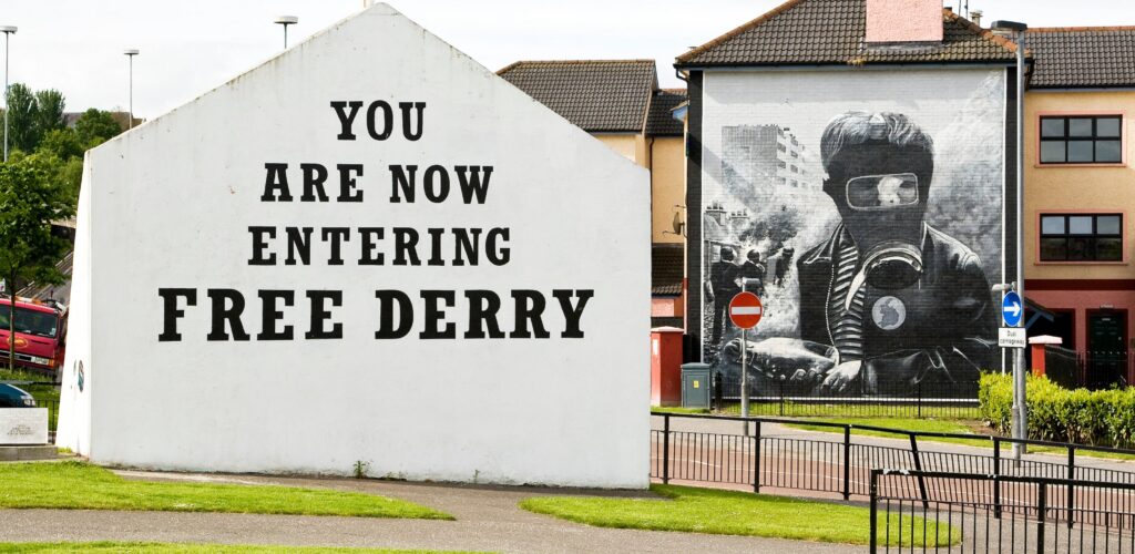The Free Derry wall - Nationalist wall • Go-to-Ireland.com