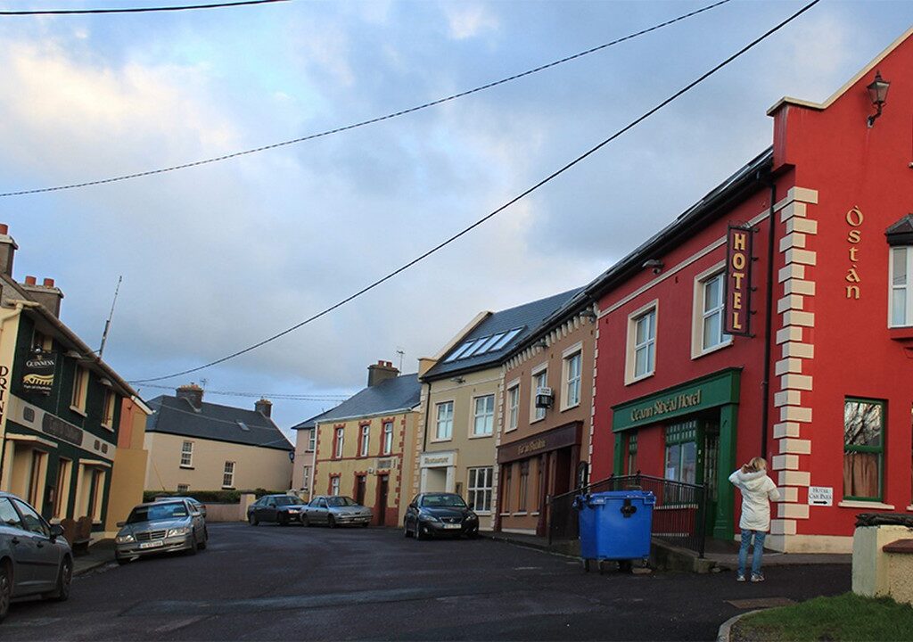 Ballyferriter ☘️ : activities & accommodation • Go-to-Ireland.com