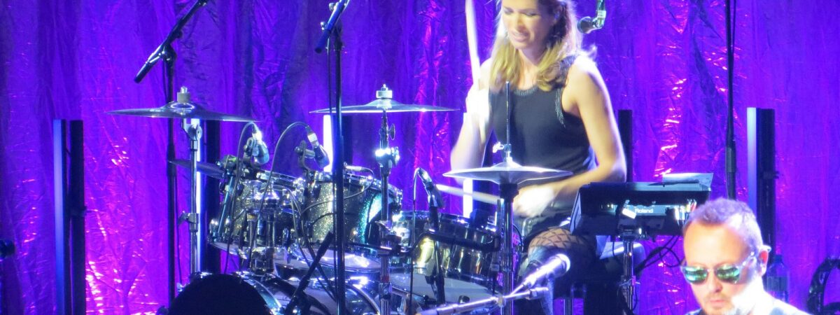 Caroline Corr - Batteuse des Corrs • Go-to-Ireland.com