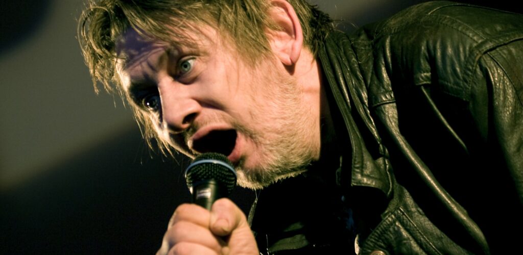Shane MacGowan (1957 - 2023) - Leader des Pogues • Go to Ireland.com
