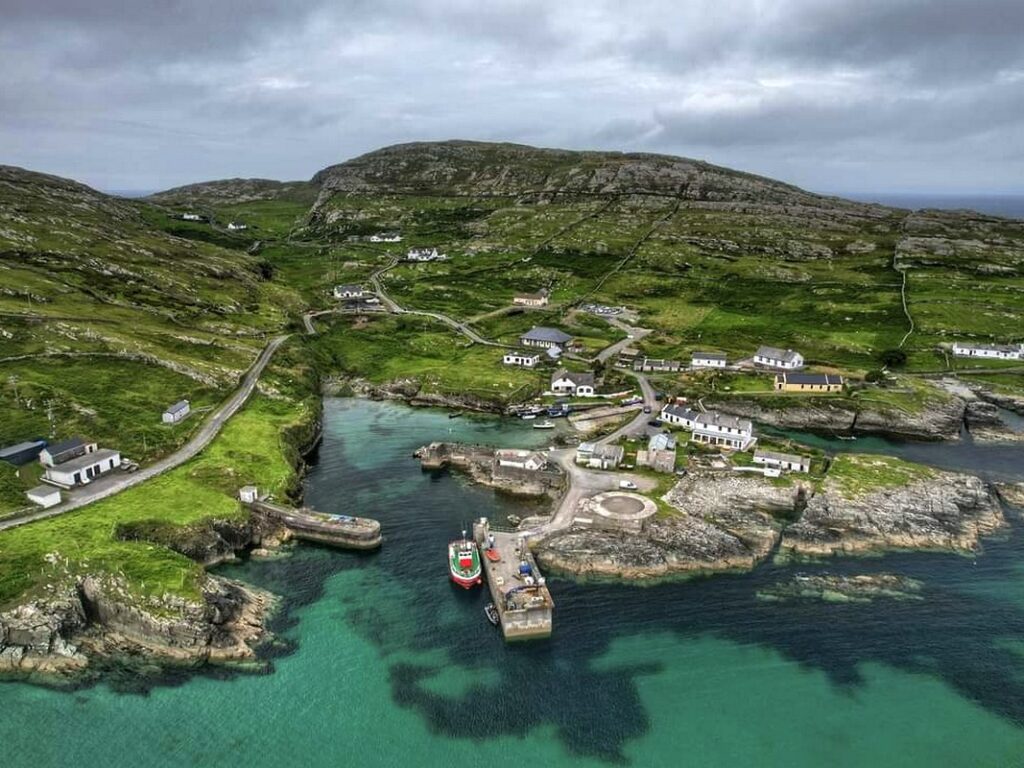 Port An Dún - Fort Viking, Inishturk Island • Go-to-Ireland.com