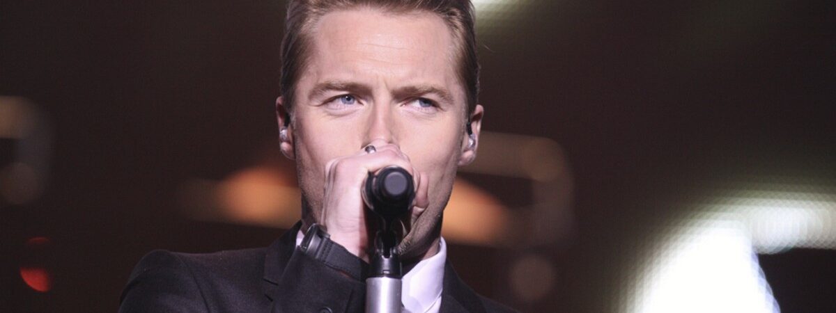 Ronan Keating - Irish artist • Go-to-Ireland.com