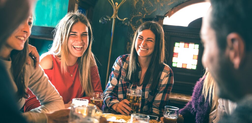 Slagging in Ireland: a tradition! • Go-to-Ireland.com