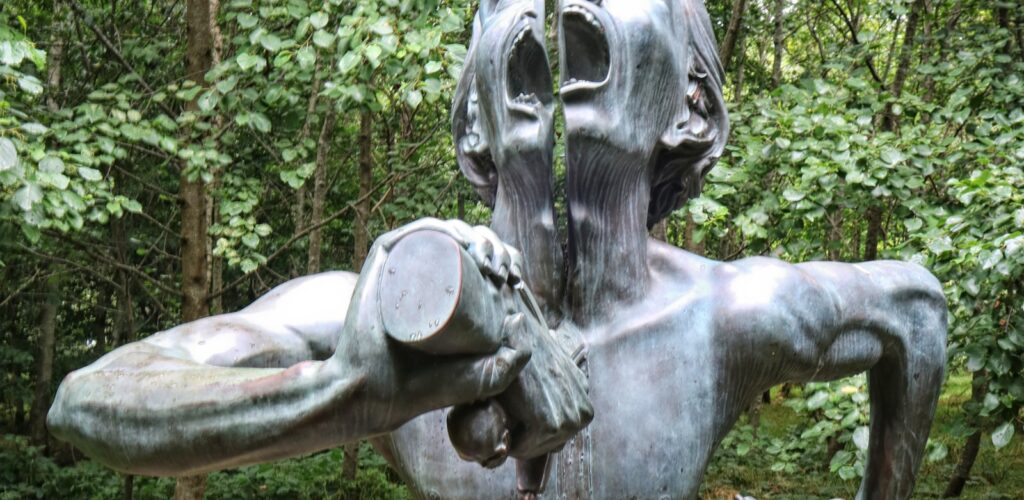 Victor's Way - Meditation gardens in Ireland • Go-to-Ireland.com