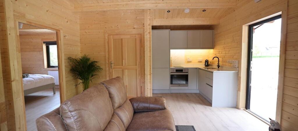 KillarneyCabins ie, Stunning Timber Lodges • Go-to-Ireland.com