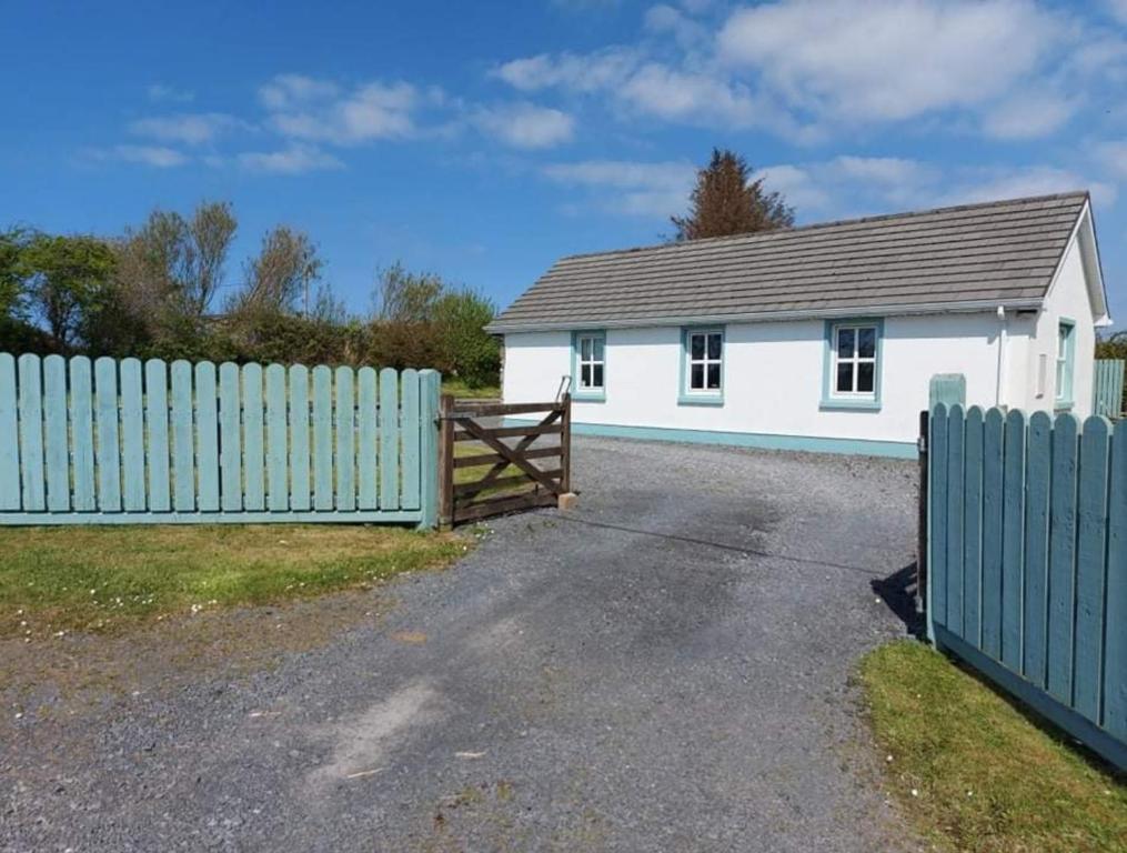 Lislary Cottage on Wild Atlantic Way • Go-to-Ireland.com
